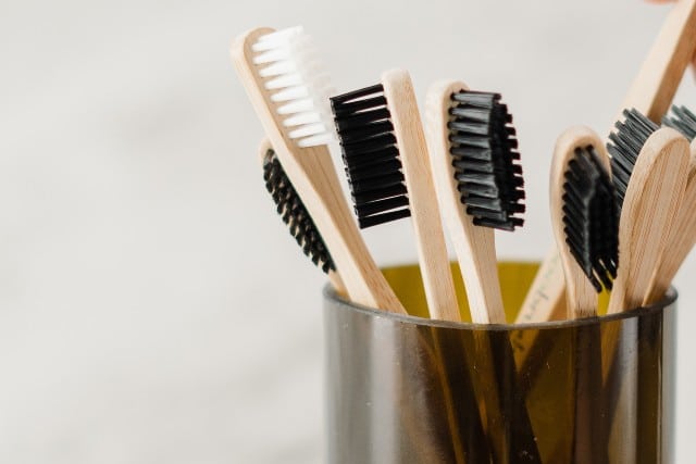 A Guide To Choosing A Good Toothbrush - Softouch Dental Care